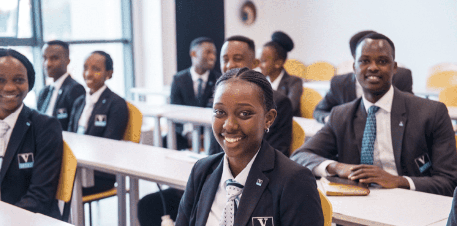 Waiter/Waitron Course – Marple School Of Hospitality